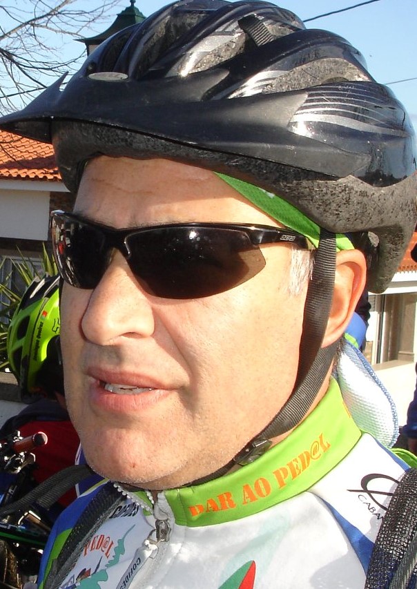 jose pires | Dar ao Ped@L